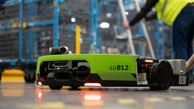 Révolution dans les entrepôts ? Le robot autonome Proteus d'Amazon ...