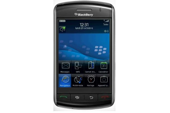 SFR et RIM lancent le smartphone Blackberry Storm