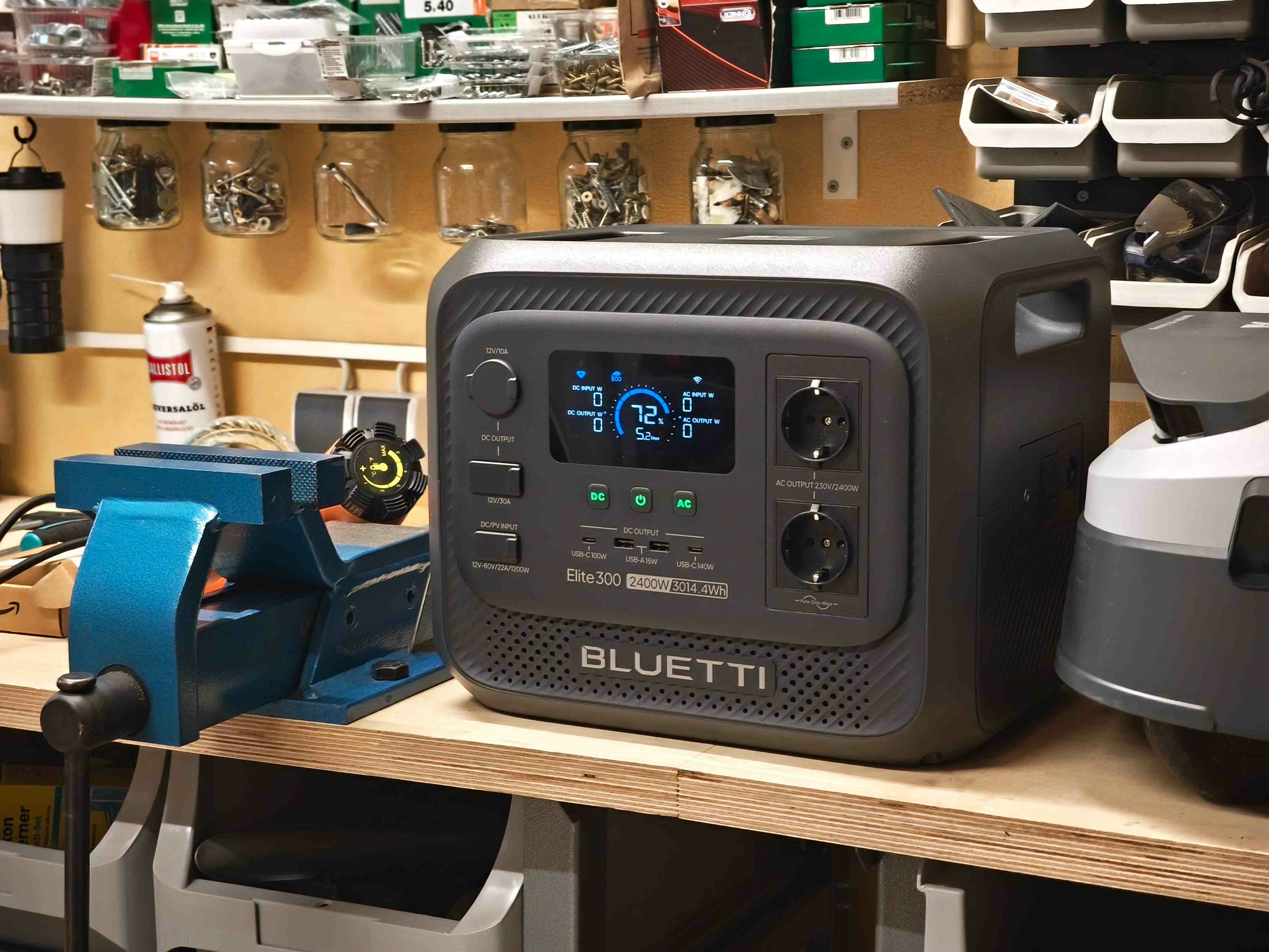 BLUETTI Elite 300 : la station d'énergie qui redéfinit la puissance nomade