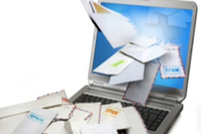 Seuls 14,4 % des emails reçus le week-end sont importants