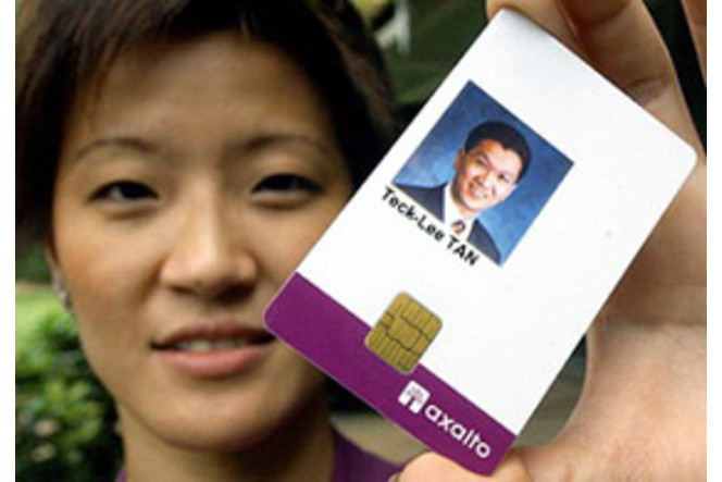 Axalto : carte bancaire à la minute