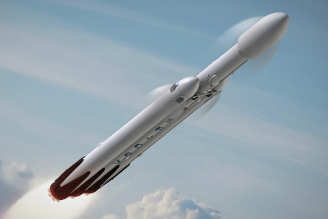 Spacex Le Premier Tir Du Lanceur Lourd Falcon Heavy Programmé Pour