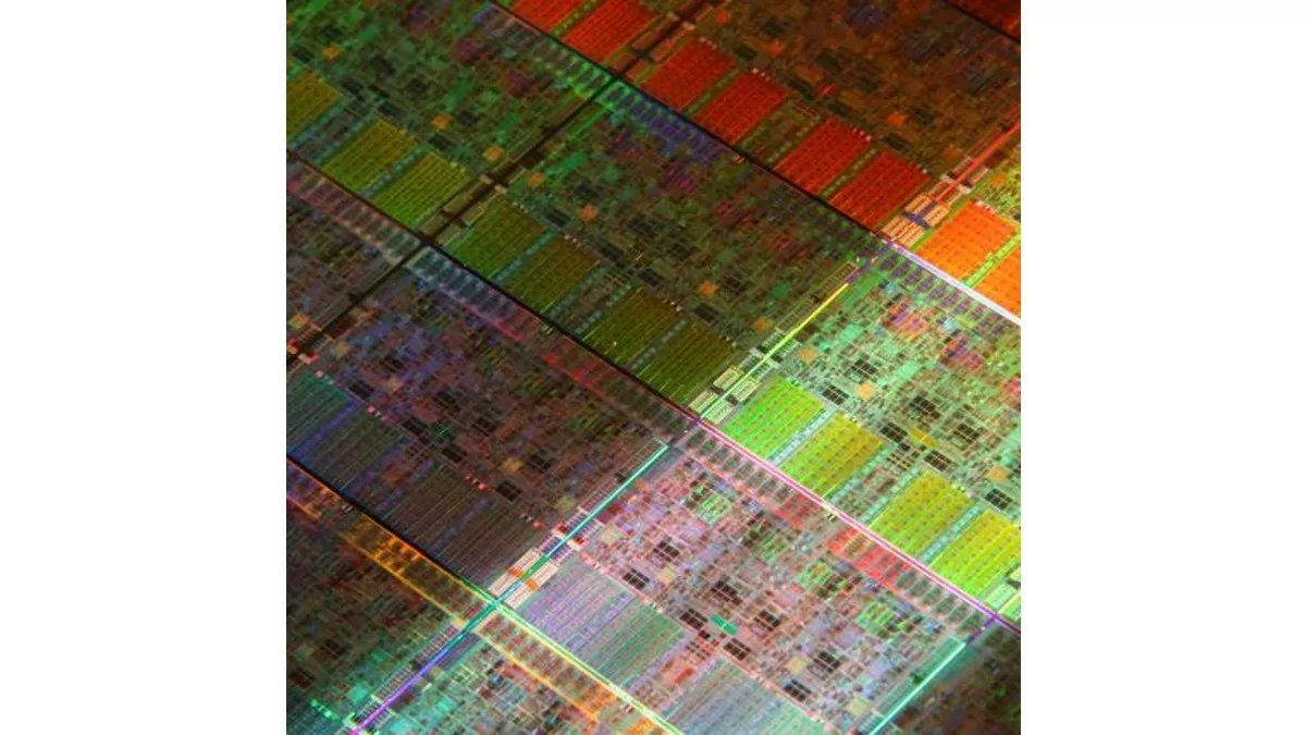 Intel Itanium 9300 : 2 milliards de transistors