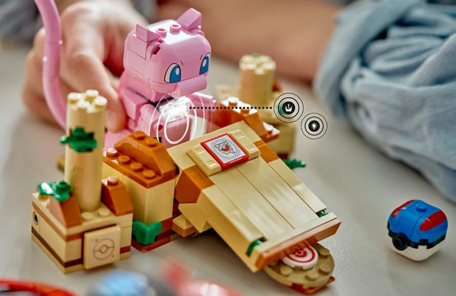 Lego et Pokémon lancent enfin des briques intelligentes qui se battent ...