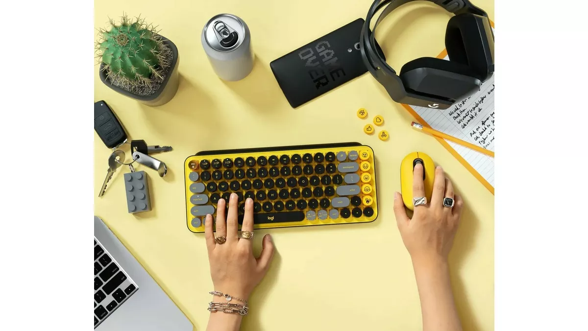 Bons plans Logitech : souris Logitech G PRO X SUPERLIGHT 2 à -26%, pack ...