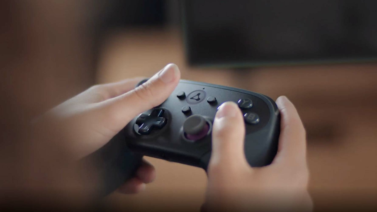 Prime Day en avant-première : promos sur la manette Luna et les packs ...