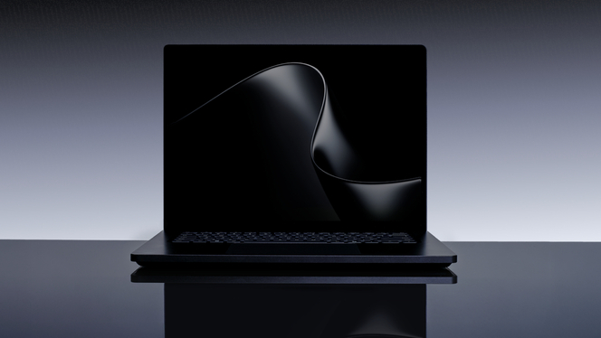 Surface Laptop Ultra : Microsoft introduit son portable le plus ...