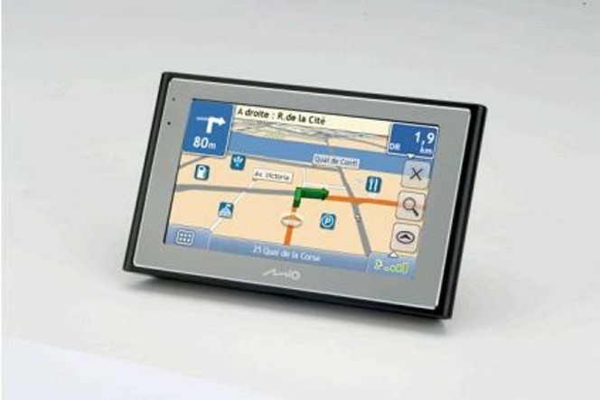 Mio Moov 560 et 580, Mio C728 : du GPS sur grand écran