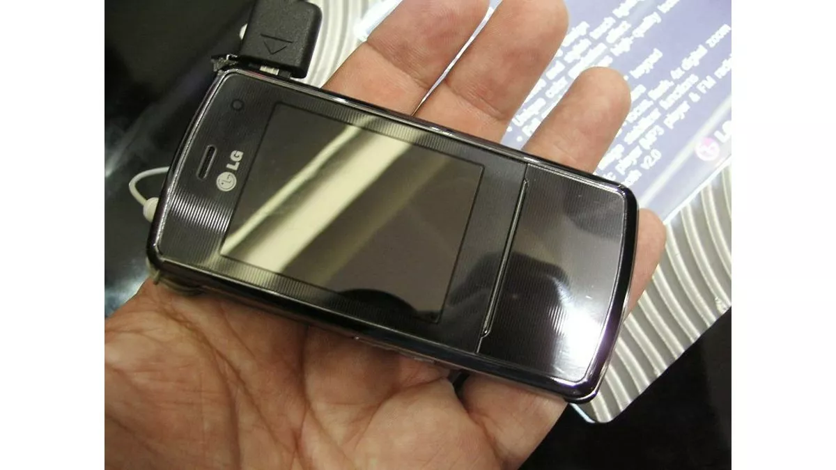 MWC 2008 : mobiles LG KF510, KF600, KF700