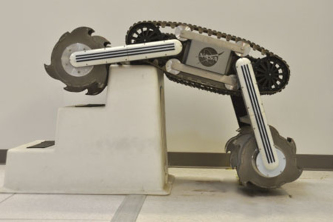 NASA : RASSOR un robot pour extraire de l'eau sur la Lune et Mars