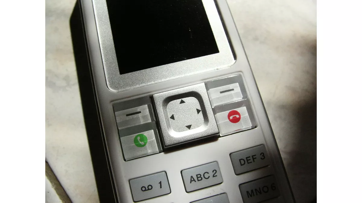 Test du téléphone DECT fixe / VoIP Netgear SPH200D