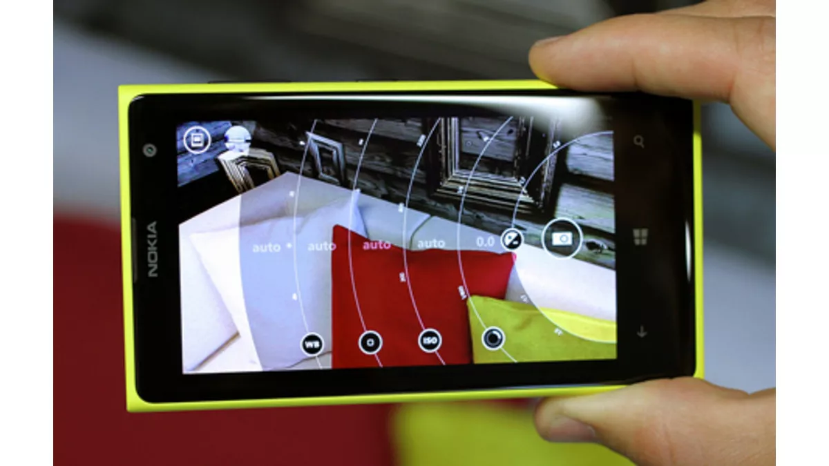 Nokia Camera Pro du Nokia Lumia 1020 : aussi proposée sur Lumia 920 / 925 / 928