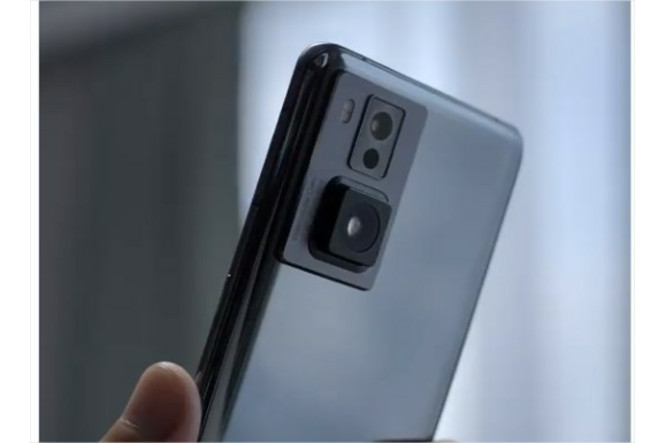 OPPO dévoile un objectif photo rétractable pour smartphone