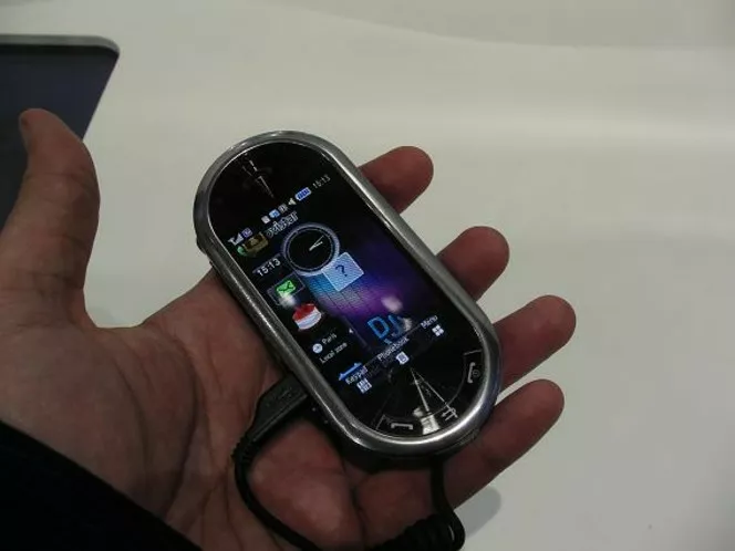 MWC 09 : Samsung S8300, Omnia HD, BEAT M7600