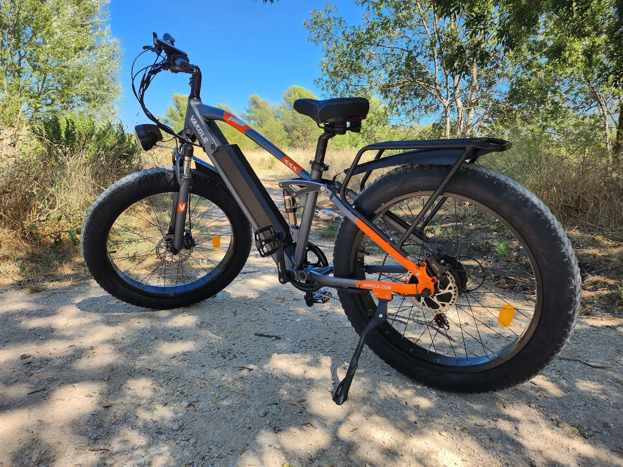 Test Vakole CO26 : le vélo à assistance électrique qui vous emmènera loin