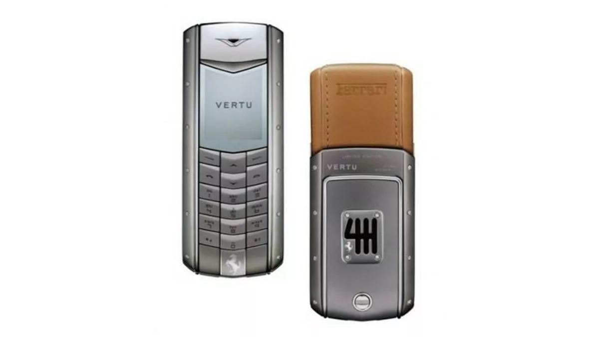Vertu Ascent Ferrari 60 : le mobile de luxe à 18.000 euros