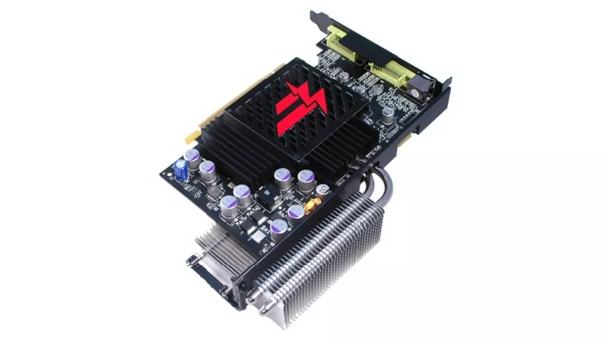 XFX : une GeForce 8600 GT estampillée Fatal1ty